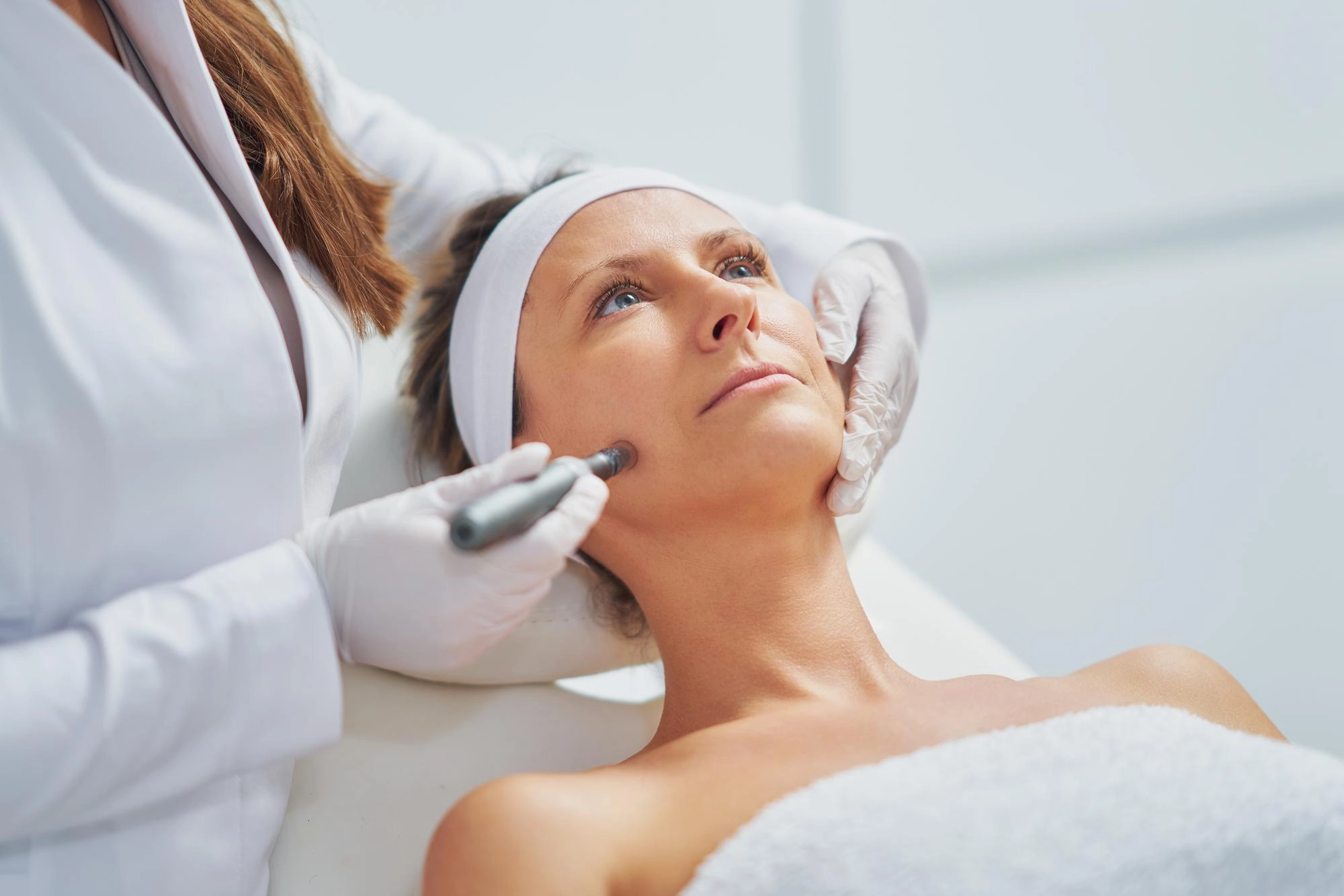 Skin and Hair Regeneration with Mesotherapy: Benefits and Applications